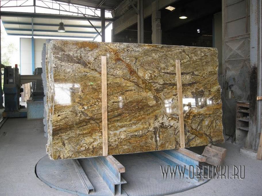 Гранит Golden Rey. Что означает golden? | Гравировка по камню